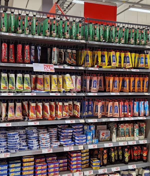 Reindeer snacks and the power of the tube: Observations from Sweden